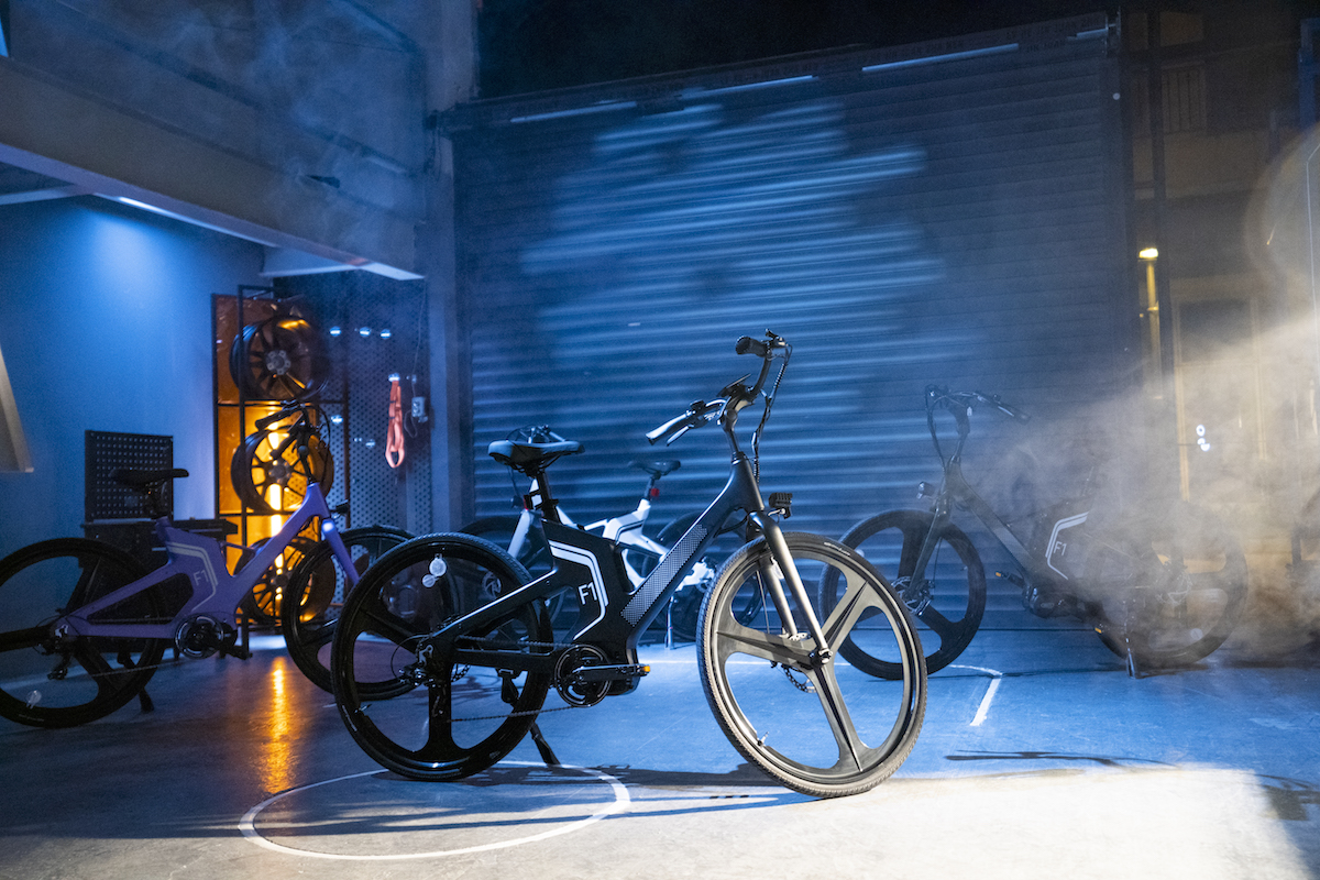 2022年｜Onebot F1 ebike 光效创意图拍摄花絮 - wheelive 唯轮网